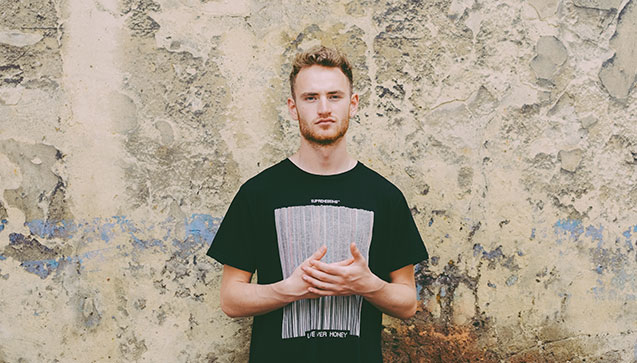 Tom Misch signs to Universal Music Publishing
