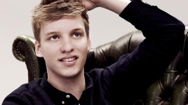 George Ezra supports mental health education campaign